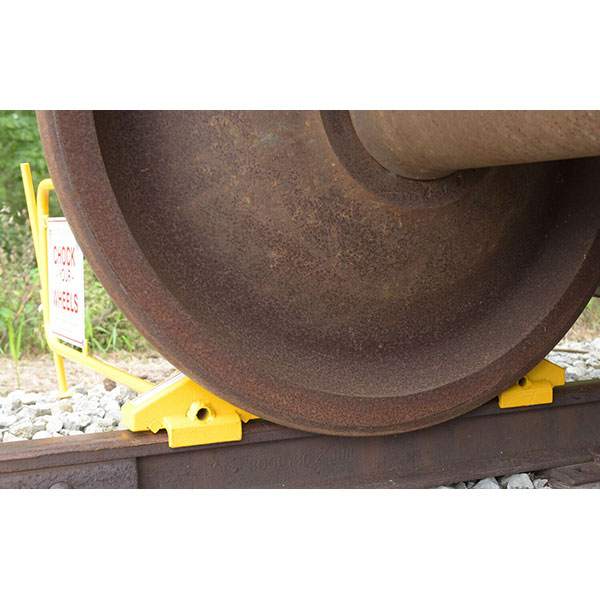 Steel Rail Chock W/ Flag Rail Chock|Parallel Industrial